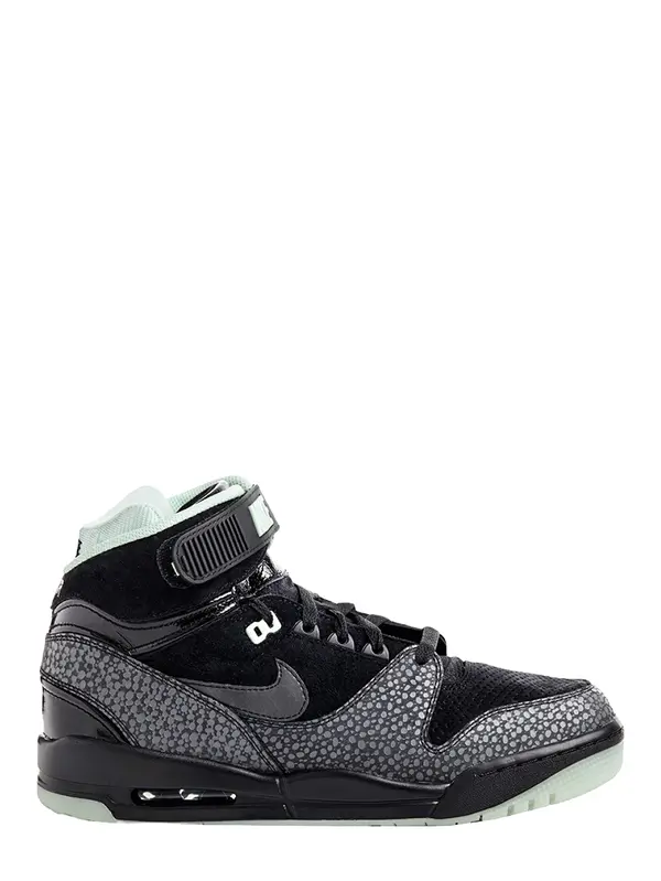 Nike Air Revolution Prm Qs Loverution Pack Sneakers - Black