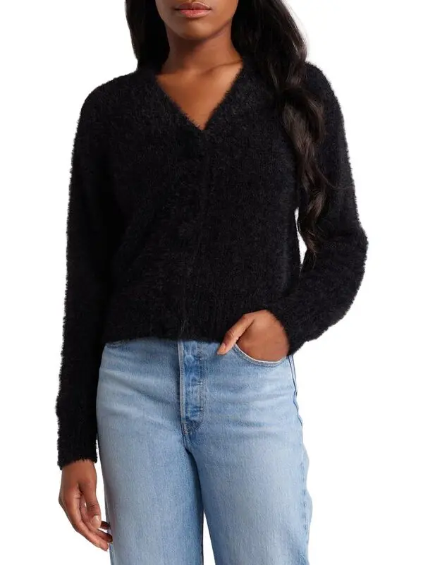 ALL IN FAVOR V-neck Cardigan - Black