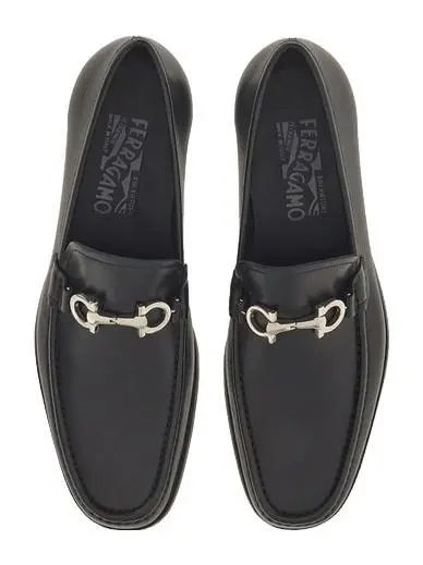 FERRAGAMO Moccasin With Gancini Reversible Ornament - Black