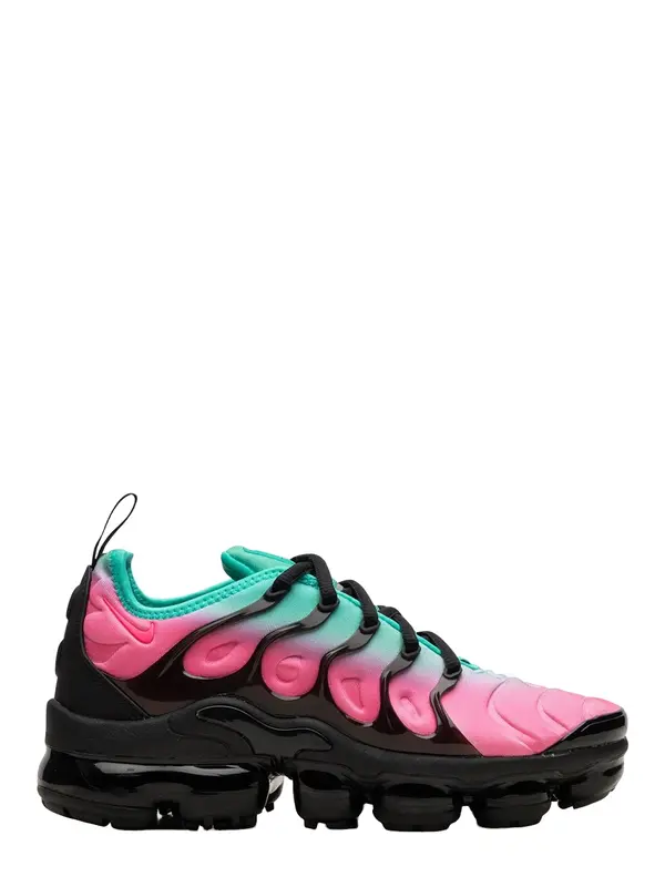 Nike Vapormax Plus Sneakers - Pink