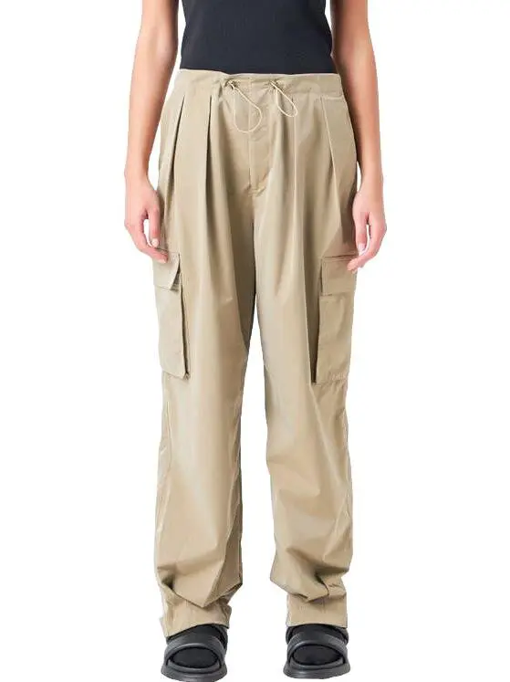 GREY LAB Pleated Low Rise Cargo Pants - Khaki