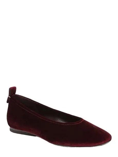 27 EDIT NATURALIZER Carla Flat - Cab Sav Red