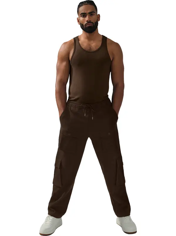 Alo Yoga Northstar Cargo Pants - Espresso