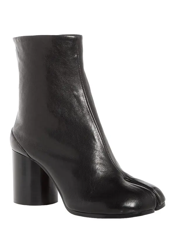 MAISON MARGIELA Tabi Split Toe Block Heel Booties - Black