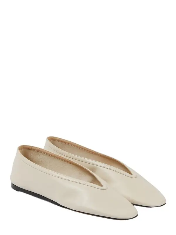 Le Monde Beryl Luna Leather Slippers - Neutrals