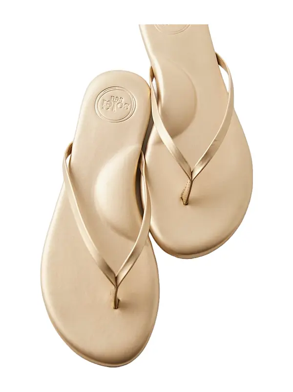 SOLEI SEA Around Town Flip Flops - Champagne