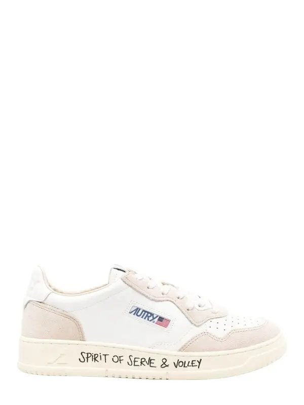 AUTRY Medalist Low Leather Sneakers - White
