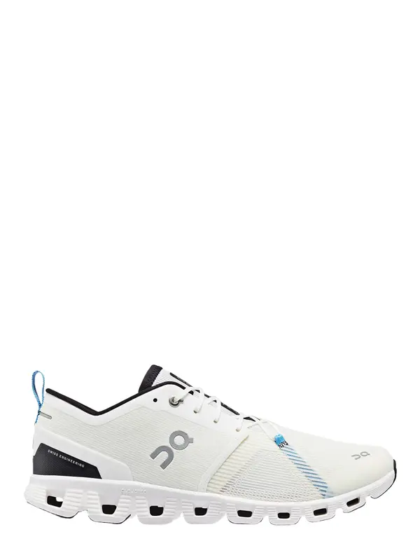 On Cloud X 3 Shift Sneakers - White