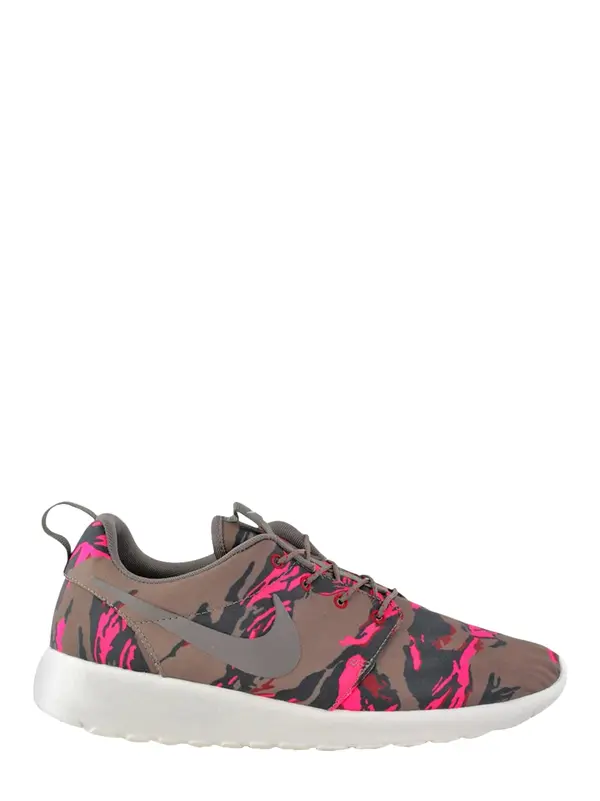 Nike Rosherun Gpx 'tiger Camo' Sneakers - Brown