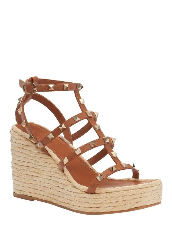 Valentino Garavani Rockstud Espadrille Wedge Sandals - Almond Beige/naturale