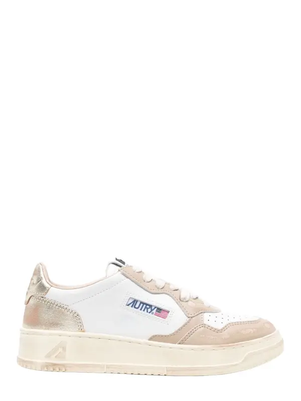 AUTRY Medalist Low Super Vintage Sneakers - White