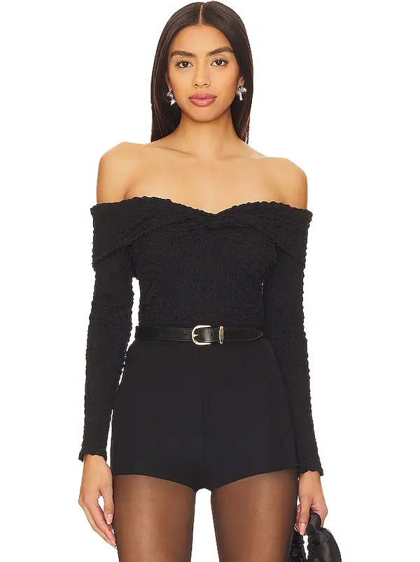 Astr The Label Kendy Off-the-shoulder Top - Black