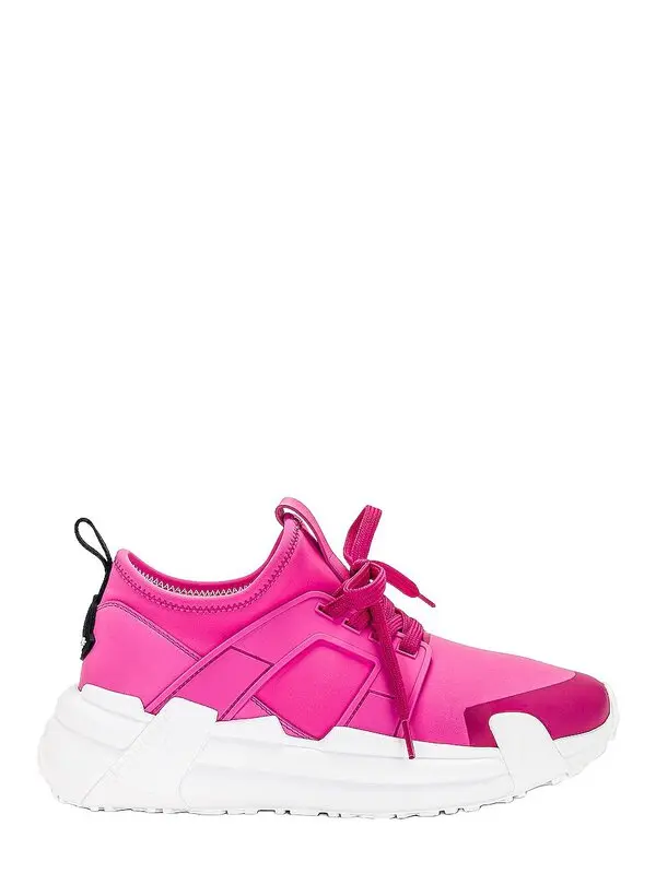 Moncler Lunarove Low Top Sneakers - Pink