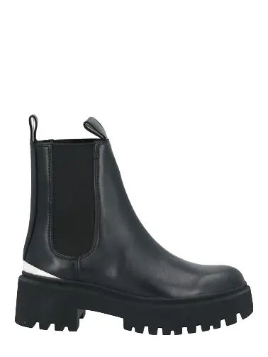 Maje Ankle Boots In Leather - Black