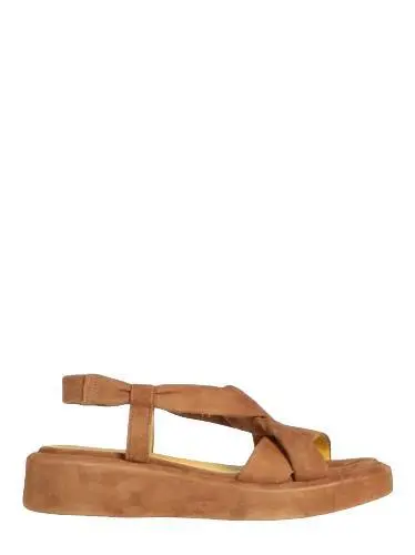 CALPIERRE Leather Wedge Sandals - Beige