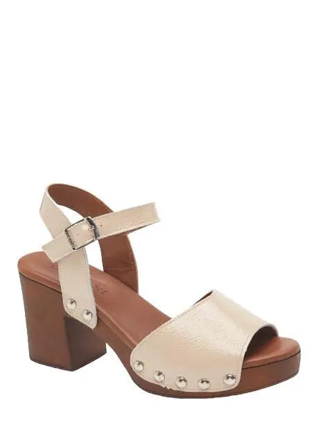 Cordani Willa Platform Sandal - Beige Patent