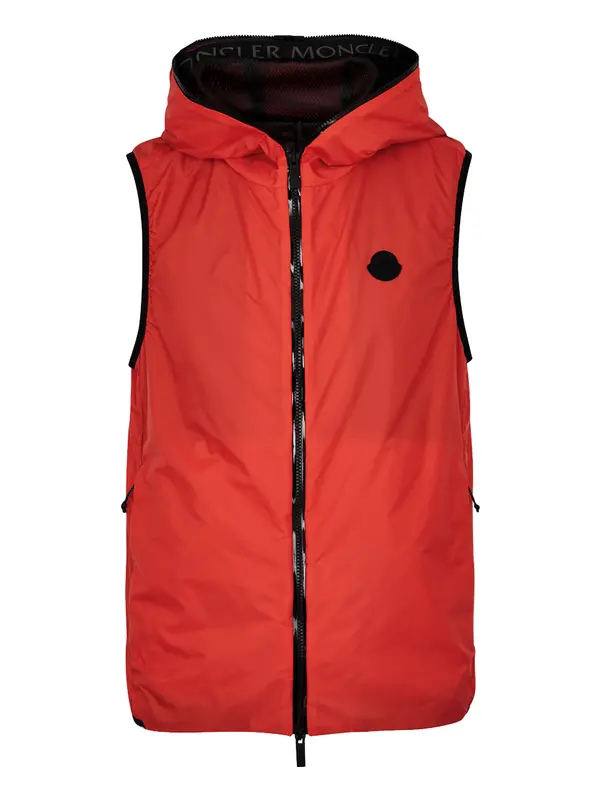 Moncler Pakito Hooded Gilet - Red