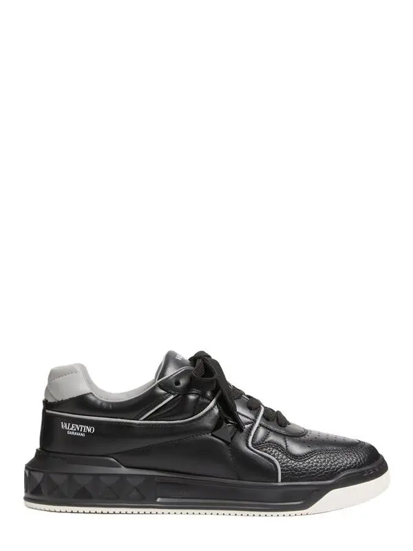 Valentino Garavani One Stud Nappa Low-top Sneakers - Black/grey