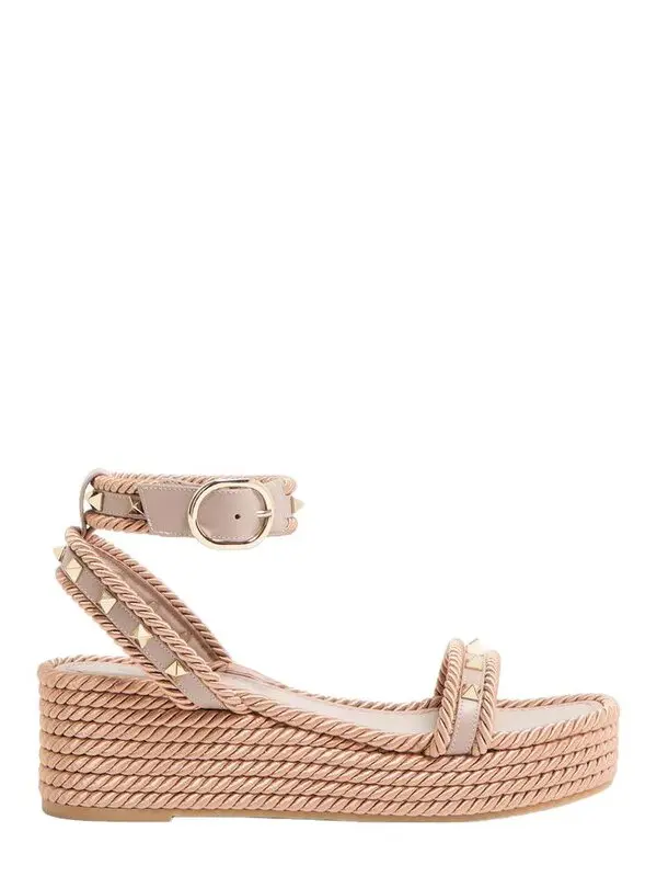 Valentino Garavani Rockstud Flatform Sandal - Poudre