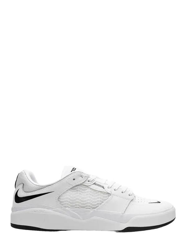 Nike Vans Sb Ishod Premium Low-top Sneakers - White