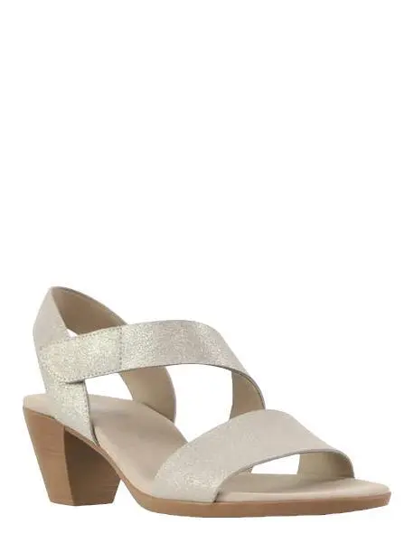 Munro Lucia Sandal - Champagne Shimmer