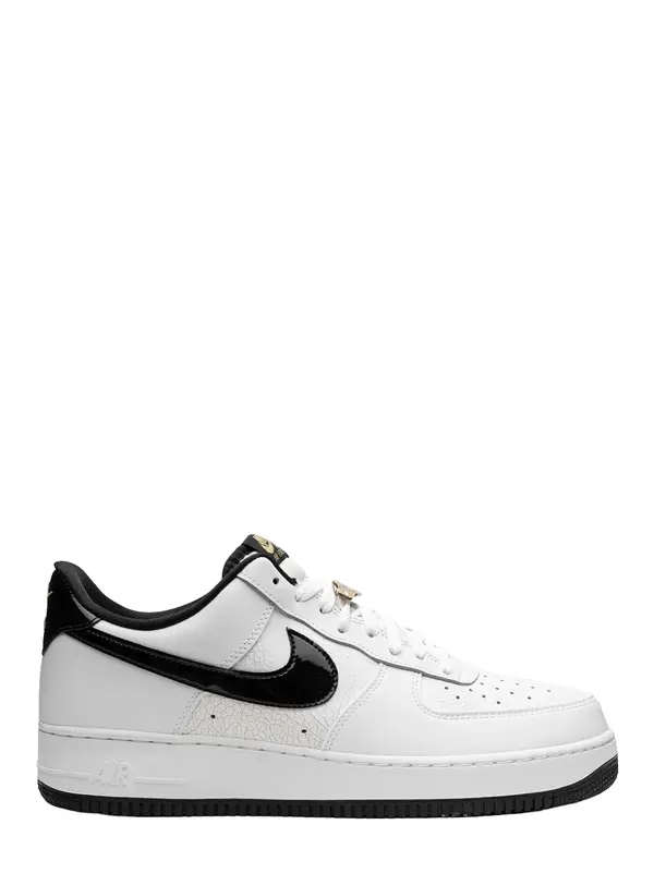 Nike Air Force 1 07 Lv8 Emb World Champ Sneakers - White