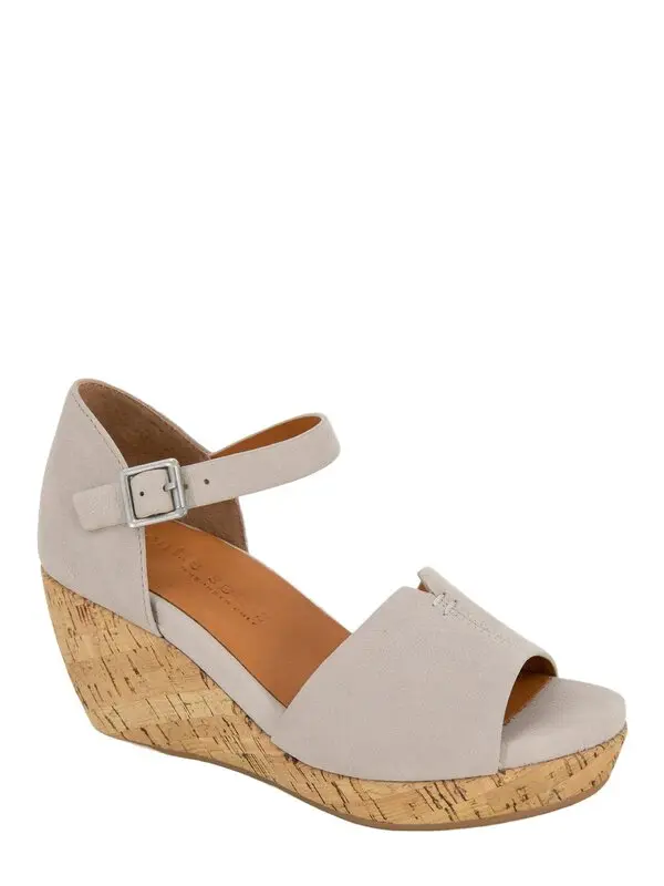 Gentle Souls By Kenneth Cole Vera Wedge Sandal - Mushroom Nubuck