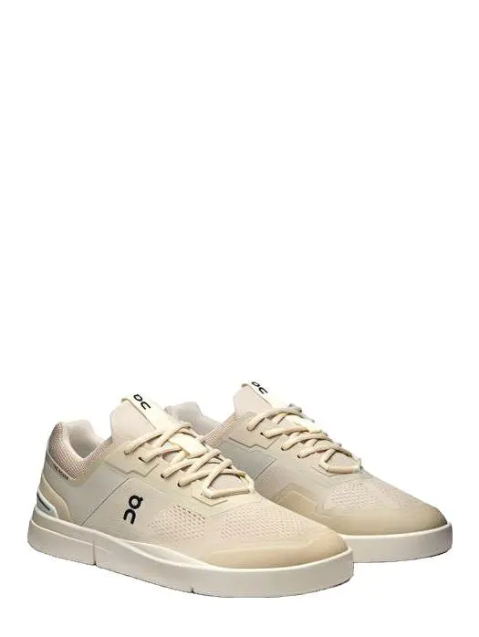 On The Roger Spin Sneaker - Sand/ Ivory