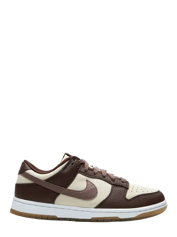 Nike Dunk Low Sneakers - Brown