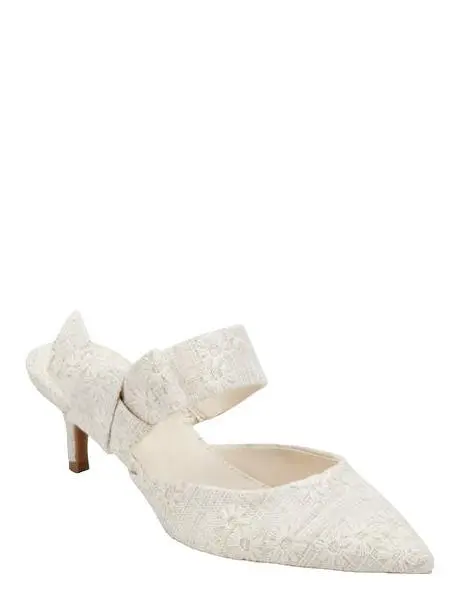 Bandolino Millie Kitten Heel Pump - Natural