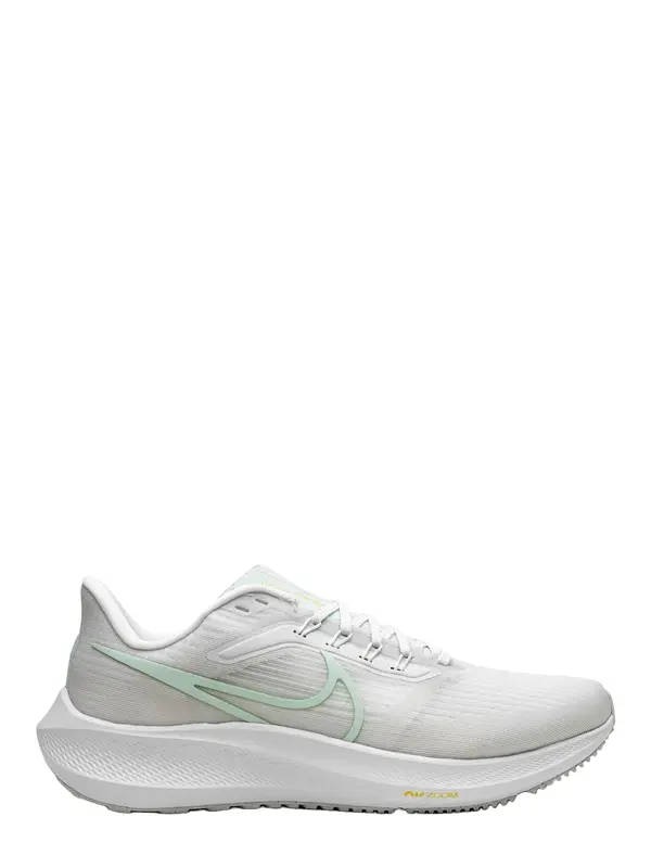 Nike Air Zoom Pegasus 39 Sneakers - White