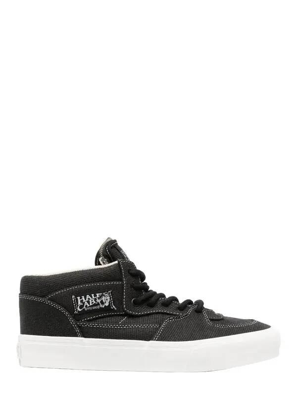 VANS Logo-patch Low-top Sneakers - Black
