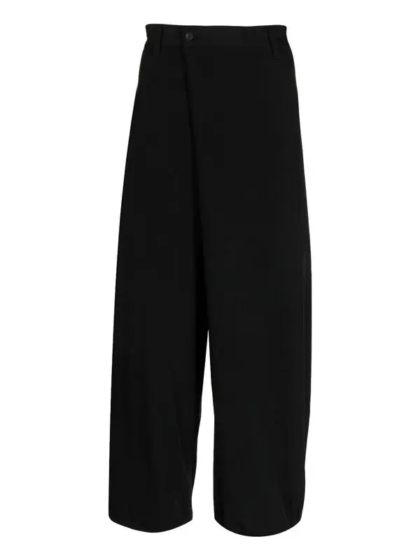 Yohji Yamamoto Asymmetric Cropped Trousers - Black
