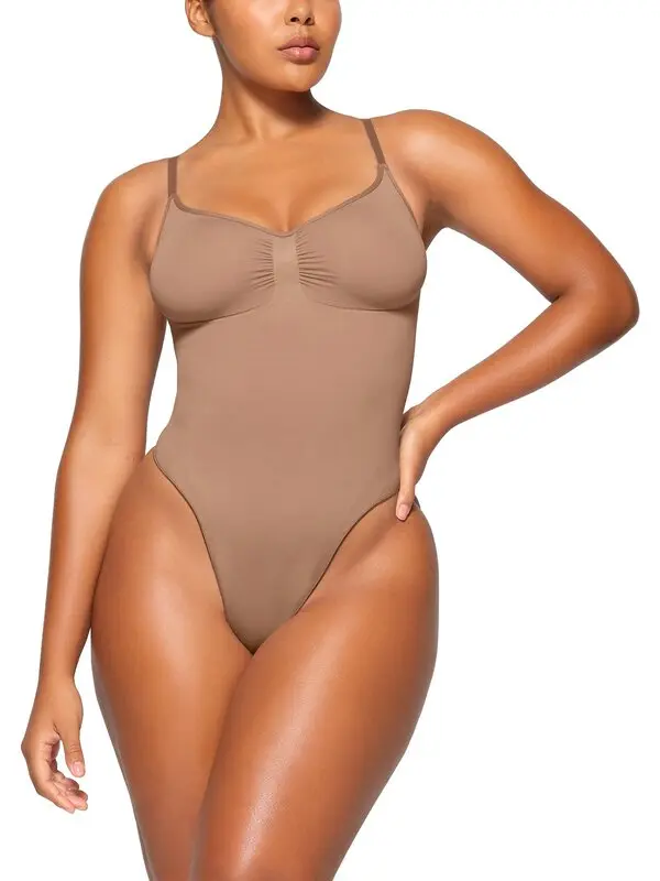 SKIMS Seamless Sculpt Thong Bodysuit - Sienna