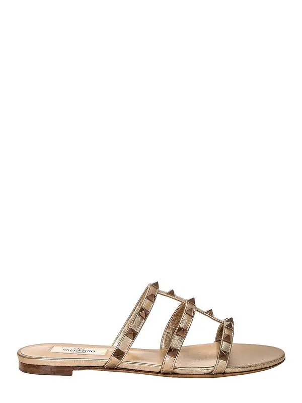 Valentino Garavani Rockstud Slide - Skin
