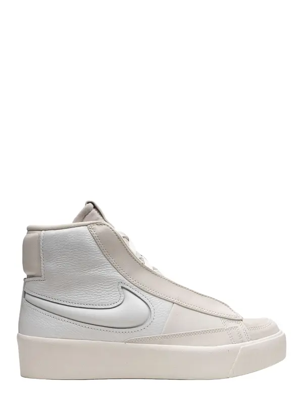 Nike Blazer Mid Victory Sneakers - White