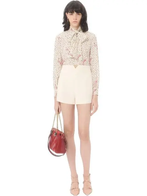 Valentino Garavani Crepe Couture Shorts - Neutral