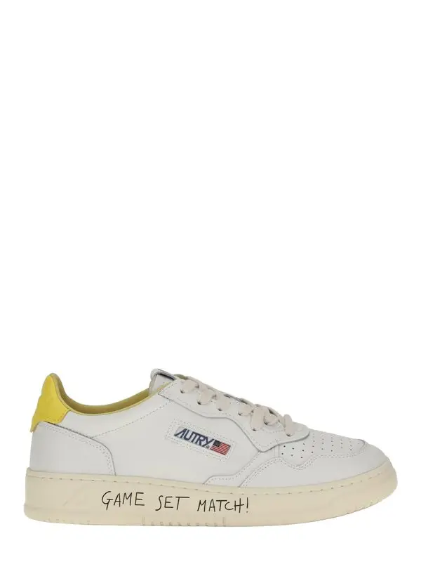 AUTRY Medalist Low Top Trainers In Bicolour Leather And Suede - Butter