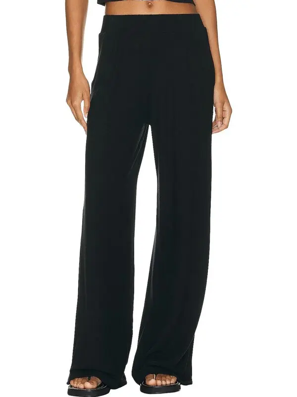 LESET Lauren Pleated Pocket Pant - Black