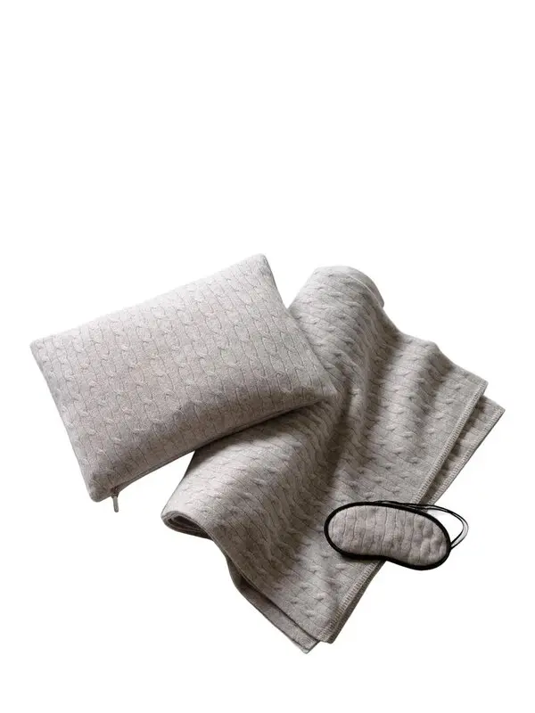 Ralph Lauren - Cable-Knit Travel Set