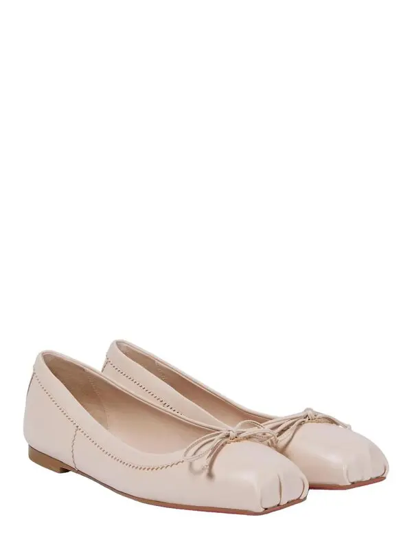 CHRISTIAN LOUBOUTIN Mamadrague Leather Ballet Flats - Beige