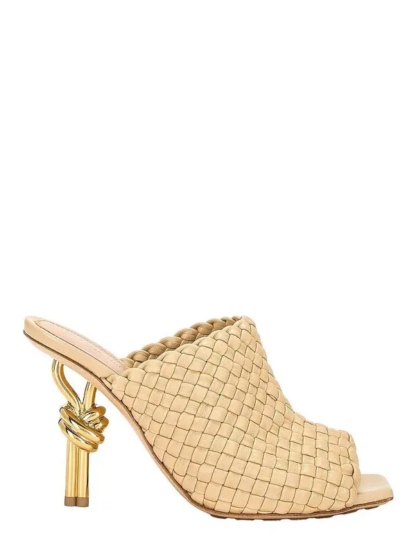 Bottega Veneta Knot Mule Sandal - Cane Sugar