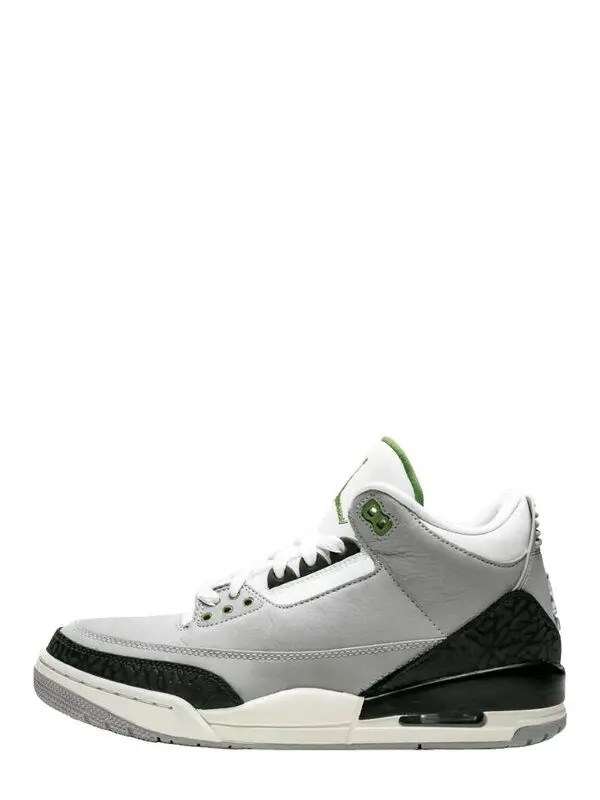JORDAN Air 3 Retro Chlorophyll Sneakers - Grey