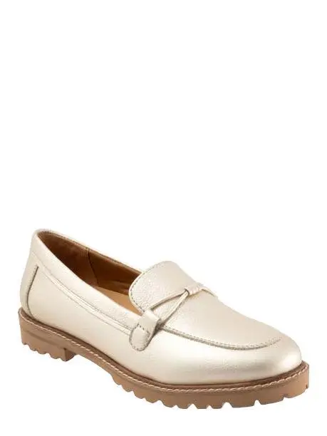 Trotters Fiora Leather Loafer - Champagne