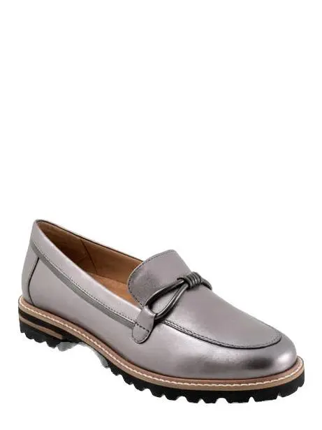 Trotters Fiora Leather Loafer - Pewter