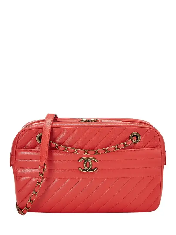 Chanel Quilted Lambskin Diagonal Camera Bag - Red