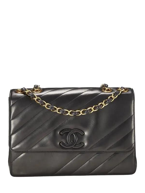 Chanel Diagonal Flap - Black