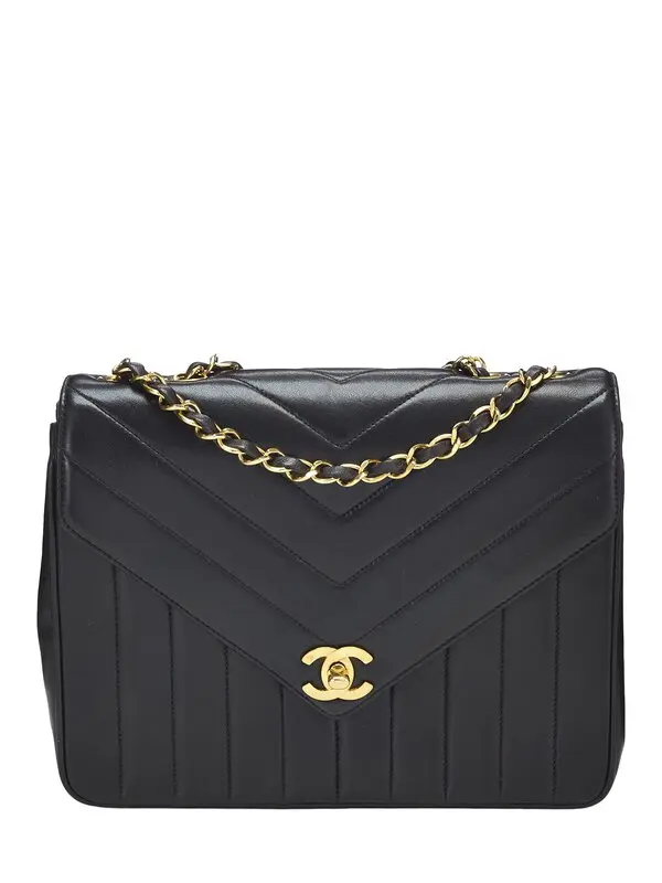 Chanel Chevron Lambskin Envelope Flap Bag - Black