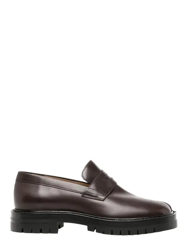 MAISON MARGIELA Tabi Leather Loafers - Brown