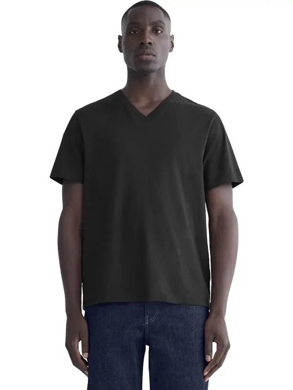 Everlane Essential Organic V-neck Tshirt - Black